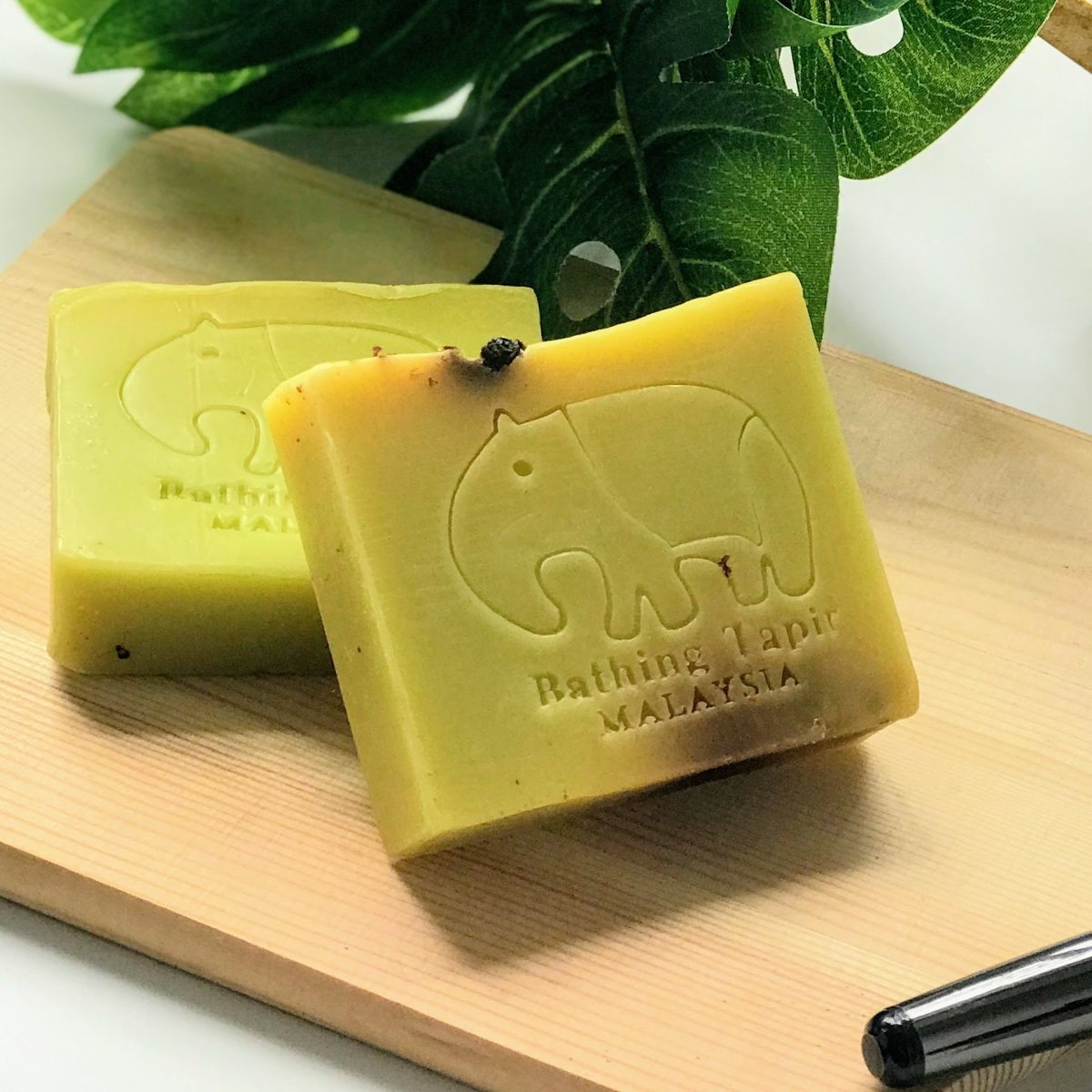 Green Tea Essential Oil Soap - Bathing Tapir