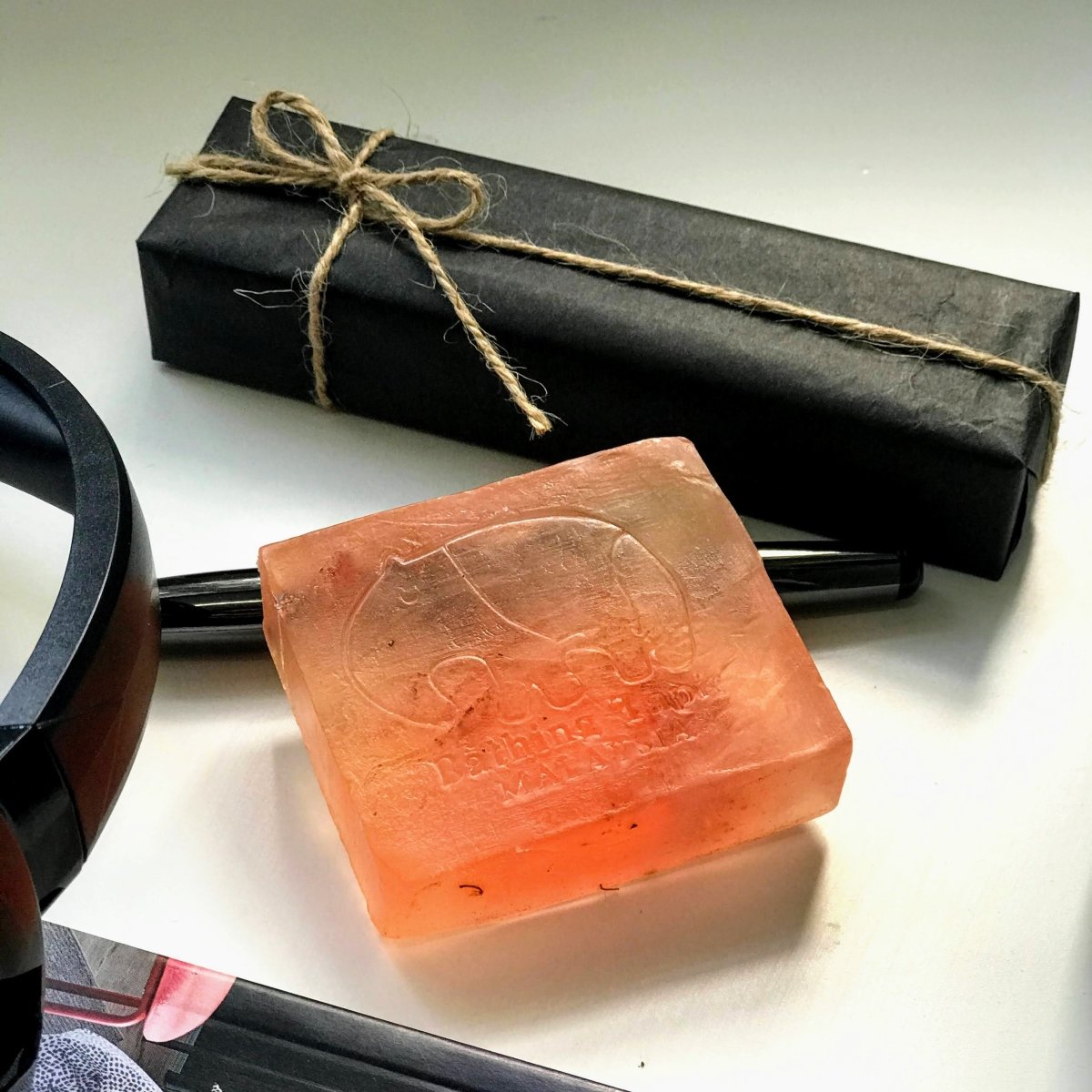 Hibiscus Sea Cucumber Soap - Bathing Tapir