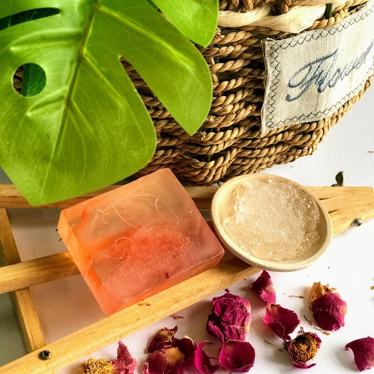 Rose Sea Cucumber Soap - Bathing Tapir